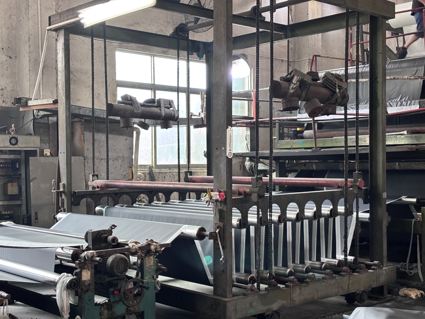 Produttore di teloni in PVC: antistrappo, antiscolorimento, antiperdite ...